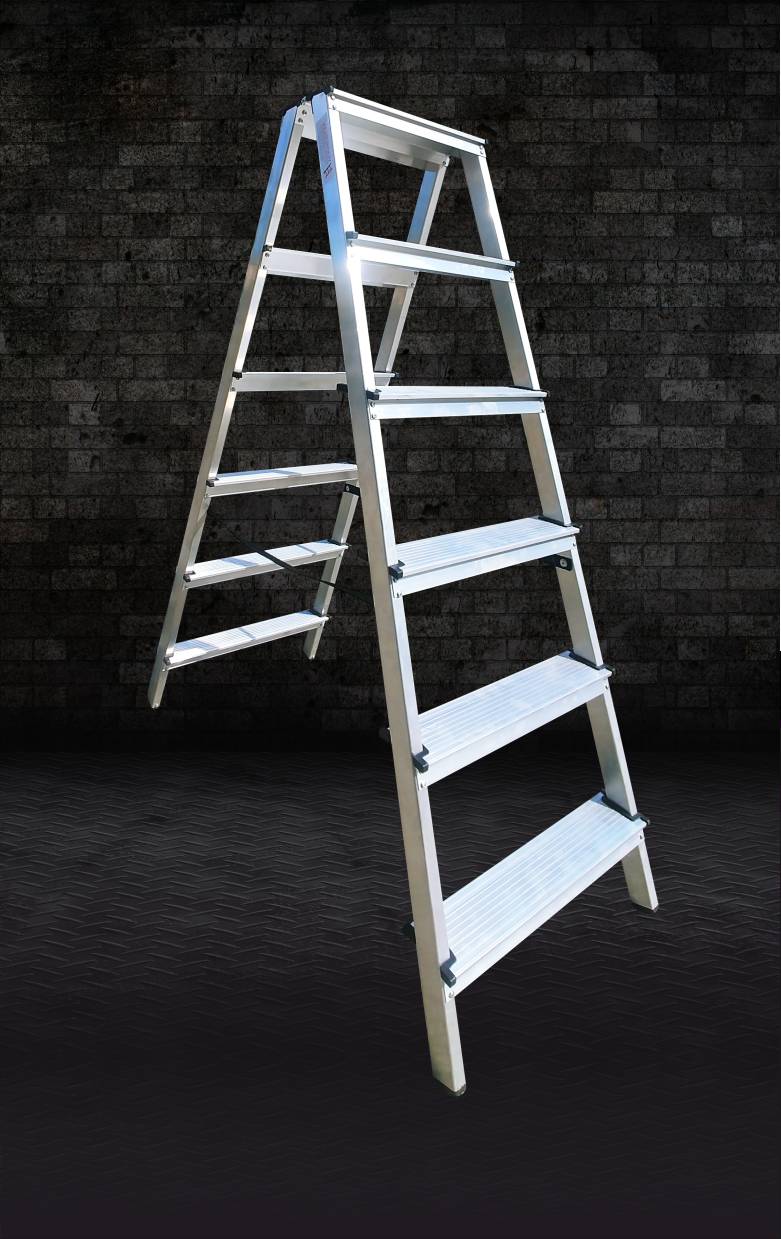 Aluminyum Katlanabilir Platformlu Merdiven – Yekmersan